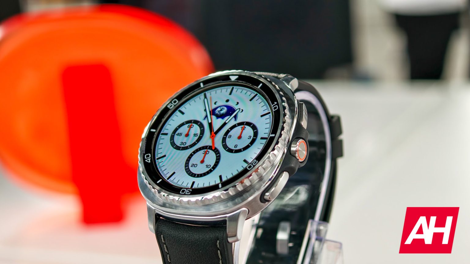 Samsung Galaxy Watch 8 Classic: prezzo e caratteristiche da scoprire