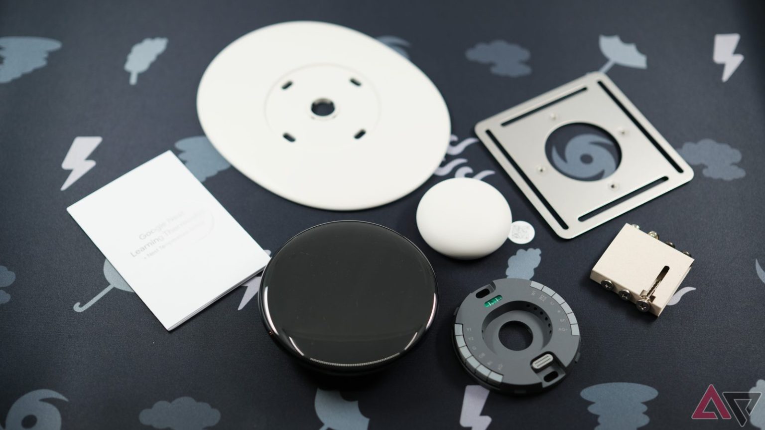 Band in pelle per Pixel Watch nomad a prezzi scontati rispetto a Google